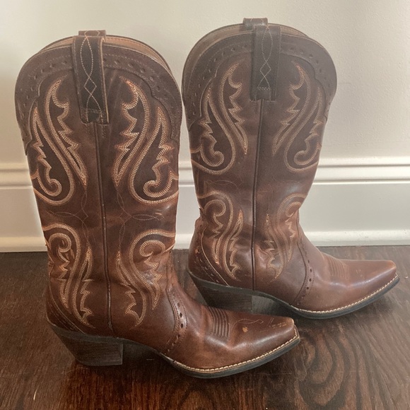 Ariat | Shoes | Gorgeous Ariat Heritage X Brown Leather Cowgirl Boots ...